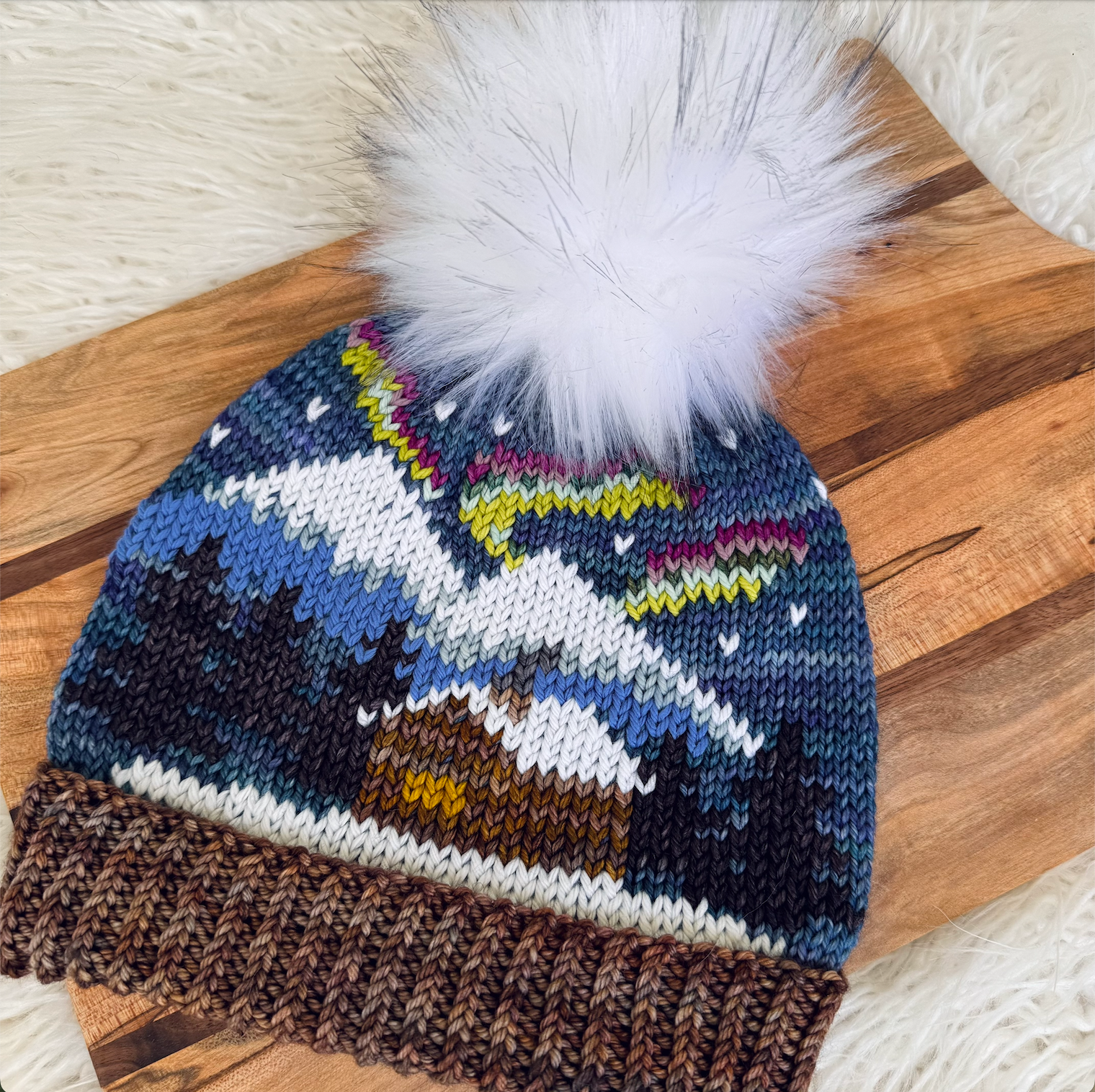 Mountain Cabin Beanie Pattern – JackiBean